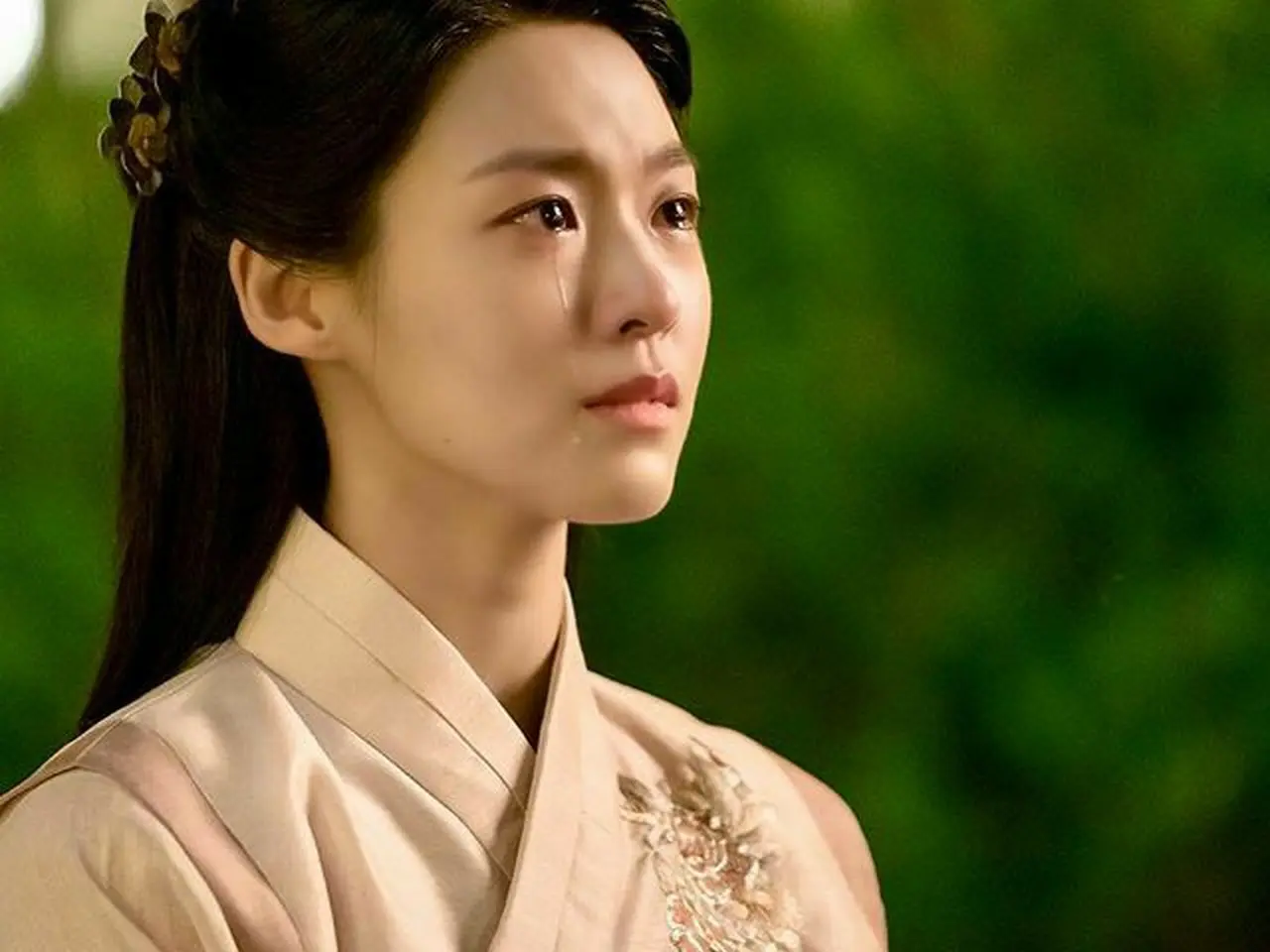 [G Official] AOA_ SEOLHYUN _Seolhyun, my country tonight. . | wowKorea