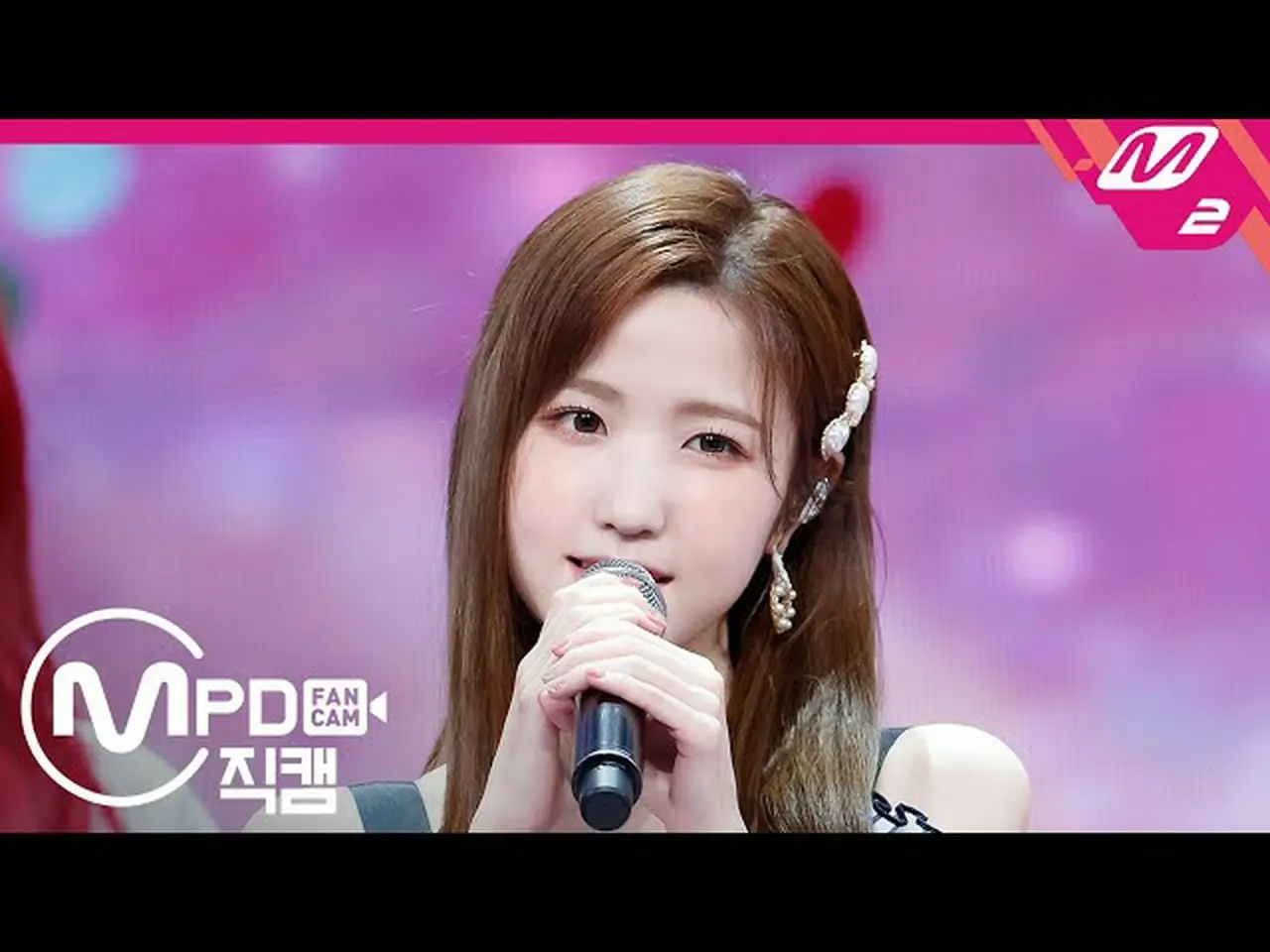 [Official mn2] [MPD Fan Cam] IZ*ONE_ HONDA HITOMI Fan Cam 4K ”With * One”(IZ*ONE_ Honda Hitomi ...