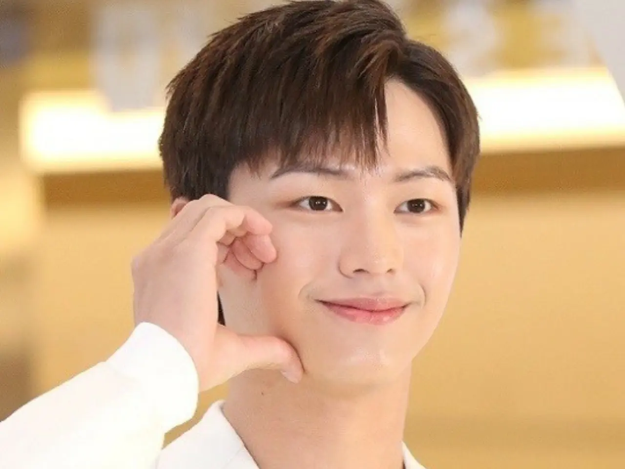 ``BTOB'' Yook Sung Jae, ``Many false facts, privacy violations, etc...Legal response'' | wowKorea