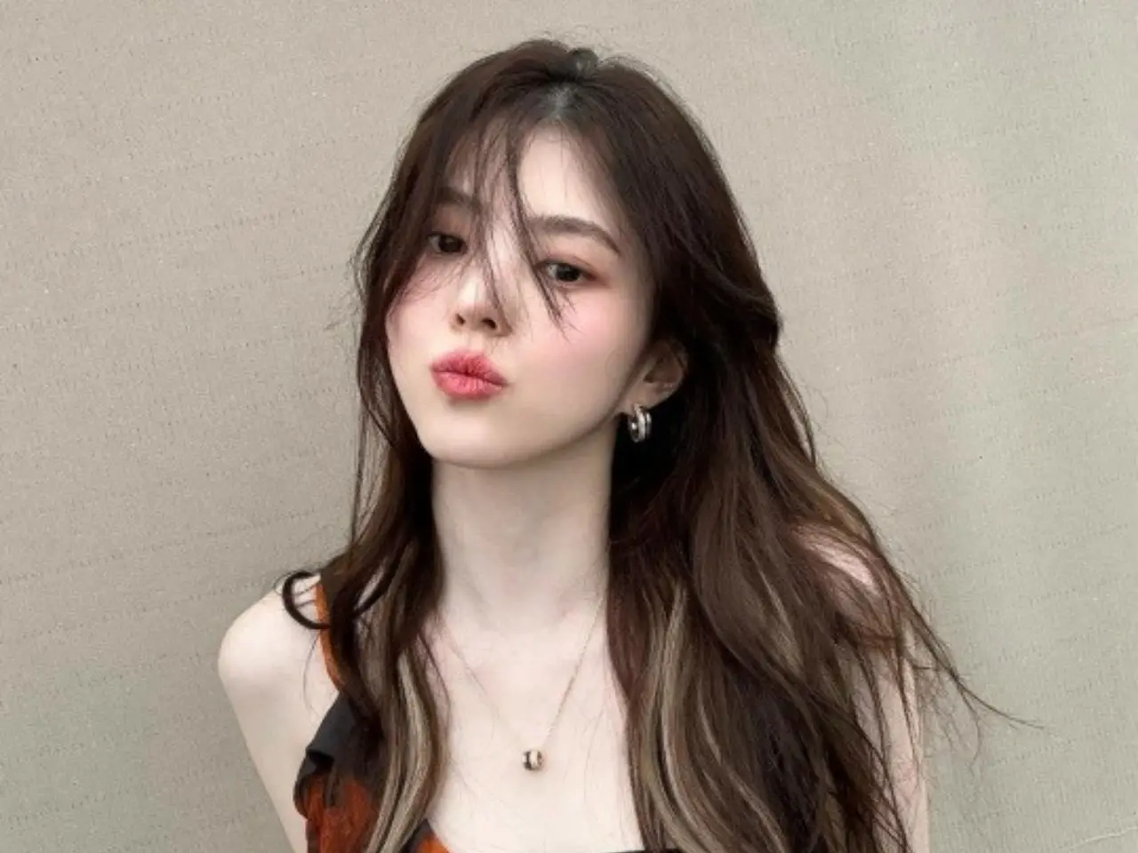 Actress Han Seo Hee is truly an “MZ icon”… Recent visuals that highlight her sophisticated ...