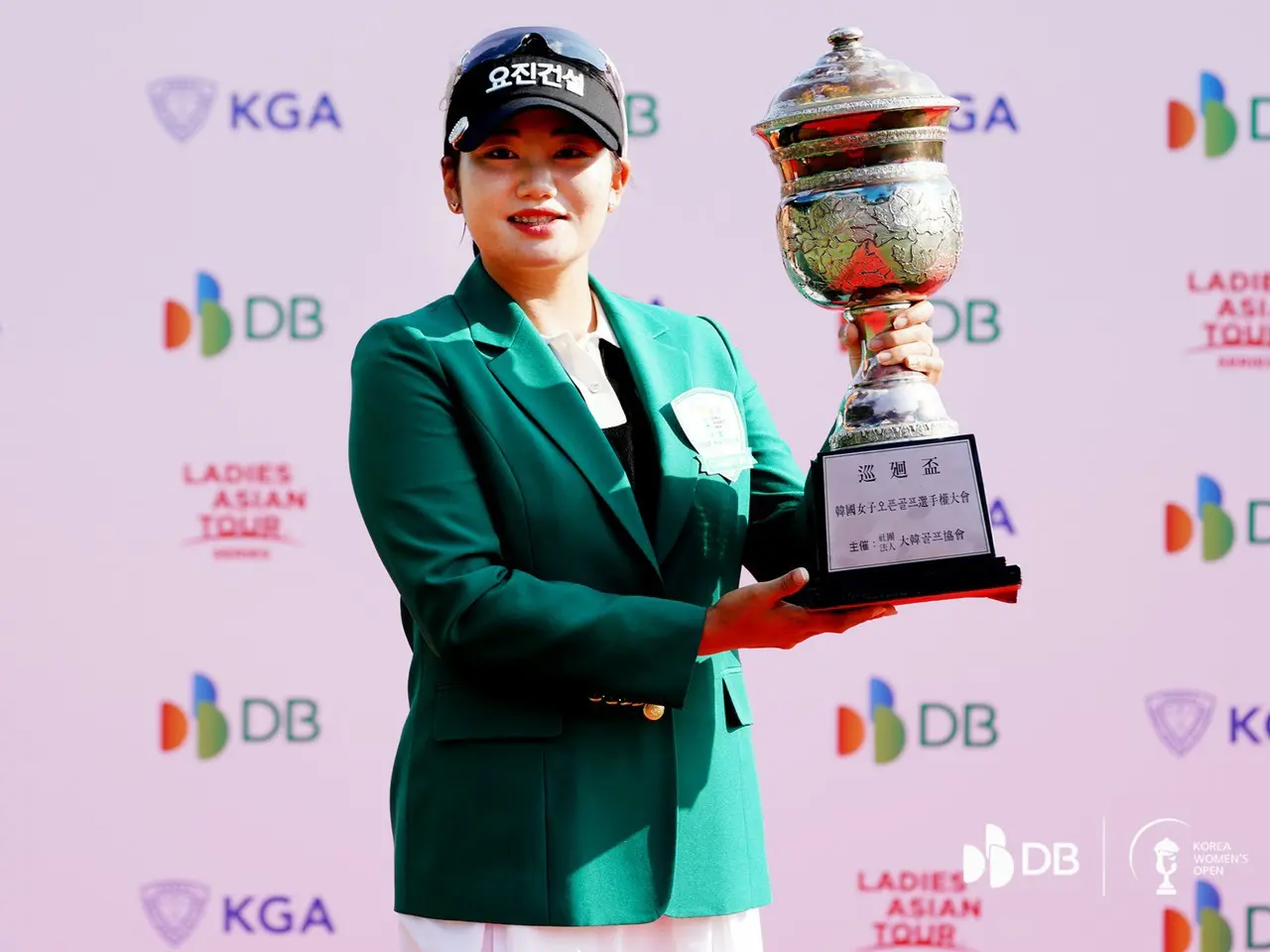 Noh Seung-hee wins her first major KLPGA tournament, ”I want to be a player who shines forever ...