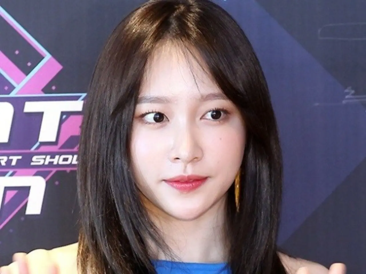 Is this the aftermath of her postponed marriage to her psychiatrist boyfriend? EXID's HANI sheds ...