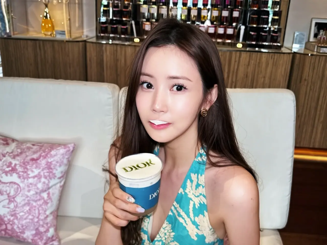 Actress Lee Da-hae, lips that invite bubbly kisses...more exquisite beauty than exquisite | wowKorea